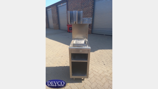 Vulcan Double Chute Stainless Steel Chip Dump (Flo | Devco Auction